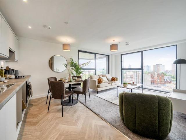 Willow Court, Salford