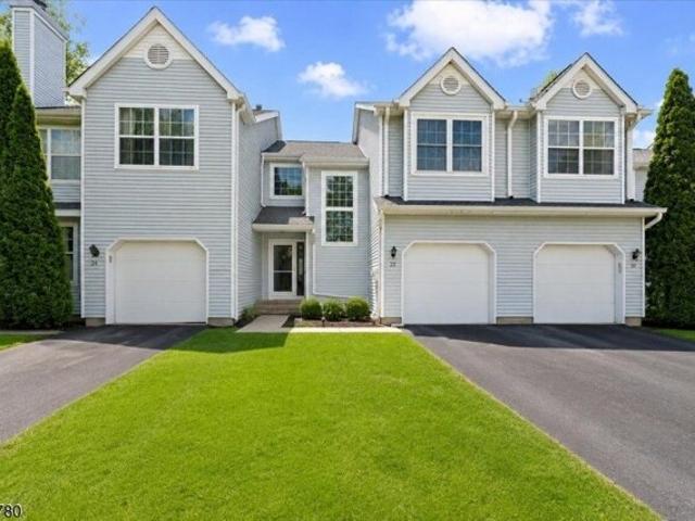 Willow Cir Unit,hamburg, Condo For Sale
