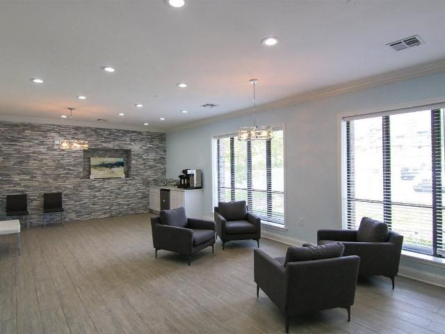 Willow Creek 3 Bedroom Apartment for Rent at 201 W 99th Ter, Kansas City, MO 64114 Willow Creek