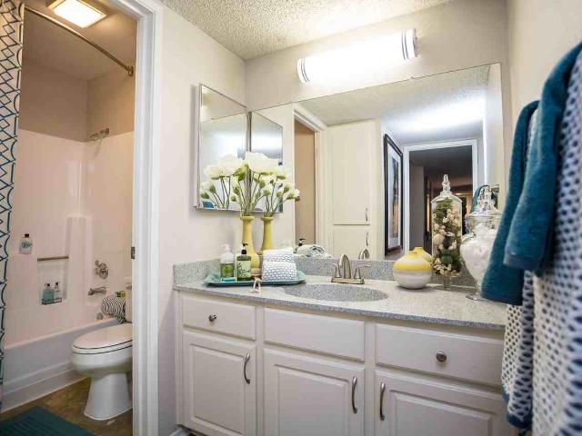 Willow Creek 1 Bedroom Apartment for Rent at 935 Willowleaf Dr, San Jose, CA 95128 Sherman Oaks