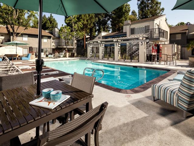 Willow Creek 2 Bedroom Apartment for Rent at 935 Willowleaf Dr, San Jose, CA 95128 Sherman Oaks