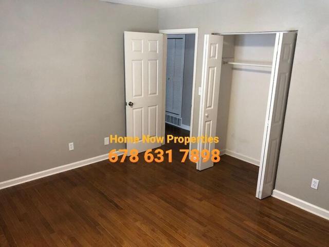 Willow Creek Apartments 2 Bedroom Apartment for Rent at 982 Smith St, Clarkston, GA 30021