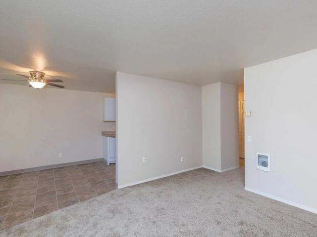 Willow Creek Apartments 3 Bedroom Apartment for Rent at 3624 Se Westview Ave, Oak Grove, OR 97267 Milwaukie Heights