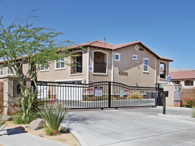 Willow Crest Townhome Apartments 2 Bedroom Apartment for Rent at 65568 Acoma Ave, Desert Hot Springs, CA 92240