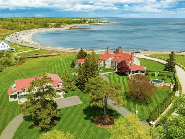 Willow Ave, North Hampton, Home For Sale