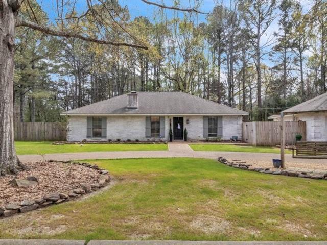 Willow Bend Dr, Starkville, Home For Sale