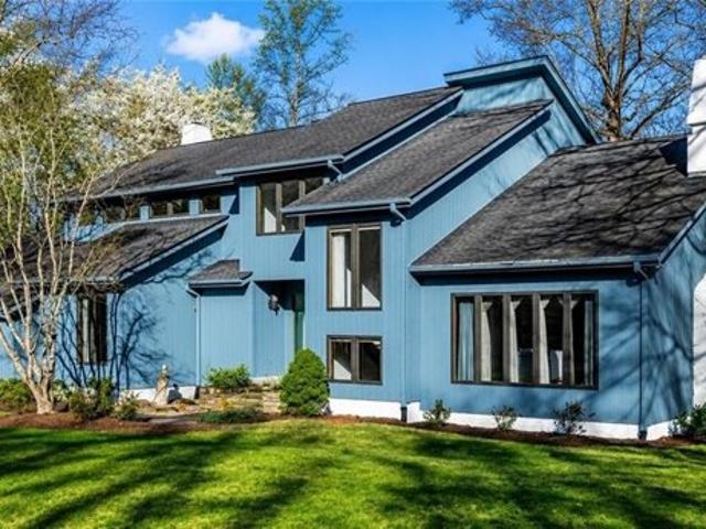 Willow Glen Trl, Greensboro, Home For Sale