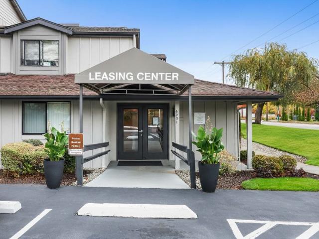 Willow Green Village 2 Bedroom Apartment for Rent at 6501 20th St E, Fife, WA 98424 Fife
