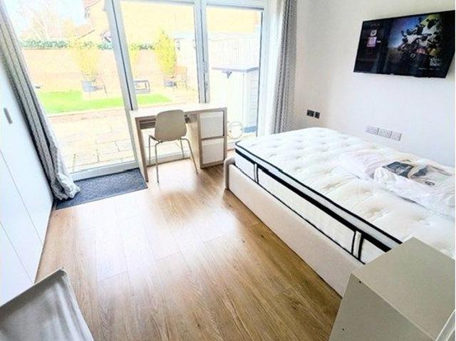Willow Drive, Bicester OX26, Room to rent, £800 pcm | PrimeLocation