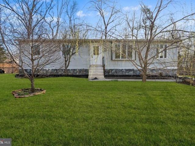 Willow Ln, Williamstown, Home For Sale