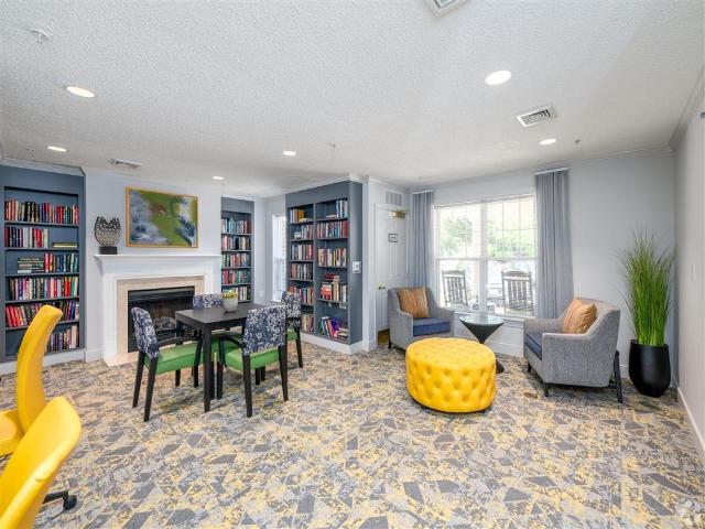 Willow Manor at Colesville 2 Bedroom Apartment for Rent at 601 E Randolph Rd, Colesville, MD 20904 Colesville