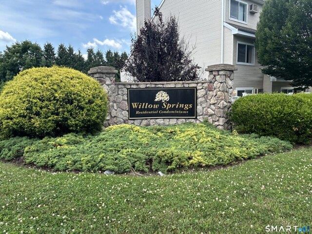 Willow Spgs Unit,new Milford, Condo For Sale