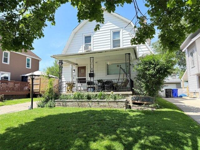 Willow St, Erie, Home For Sale
