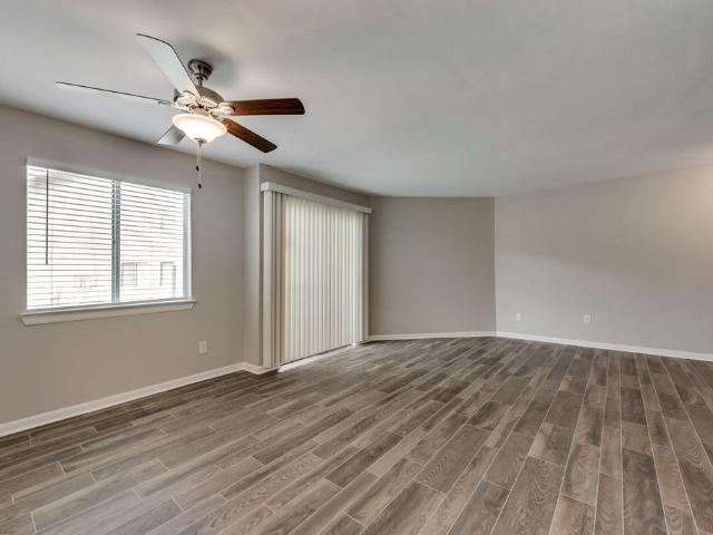 Willow Park 2 Bedroom Apartment for Rent at 4310 W Northgate Dr, Irving, TX 75062