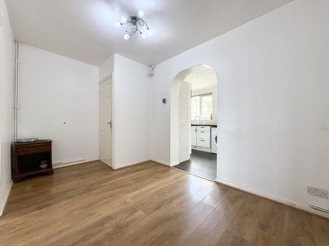Willow Road, Dartford, DA1