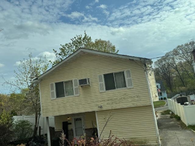 Willow Rd