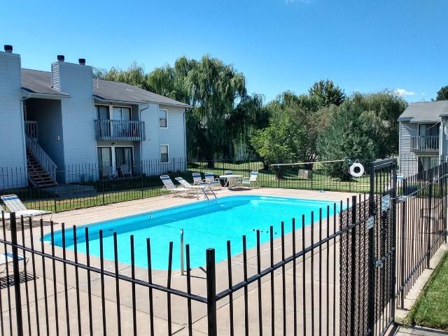 Willow Run Apartments 3 Bedroom Apartment for Rent at 5231 Sw West Dr, Topeka, KS 66606