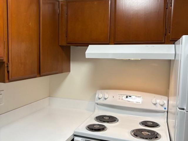 Willow Wood Apartments 2 Bedroom Apartment for Rent at 4875 Sw Lombard Ave, Beaverton, OR 97005 Central Beaverton