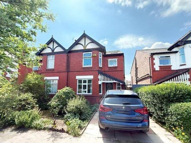 Willow Way, Didsbury, 4 Bedroom Semi detached