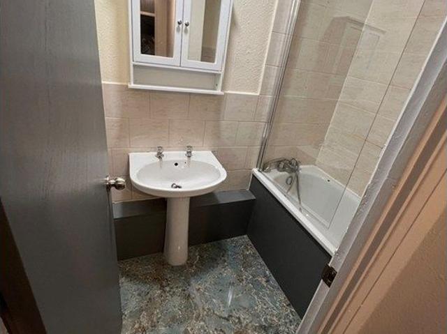 Willow Way, Hatfield AL10, Room to rent, £800 pcm | PrimeLocation