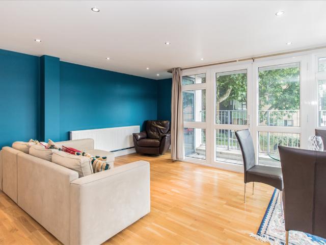 Willow Walk,, SE1