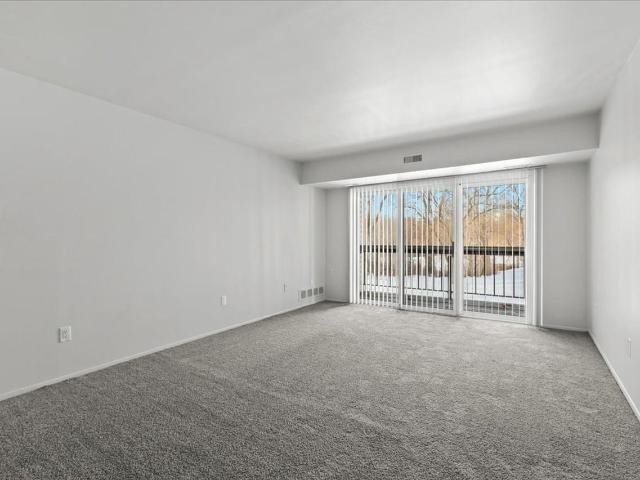 Willow Tree Apartments 2 Bedroom Apartment for Rent at 22266 Civic Center Dr, Southfield, MI 48033