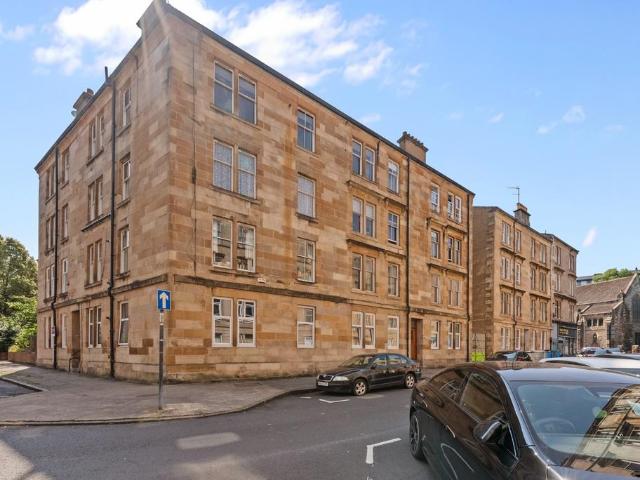 Willowbank Crescent, Glasgow, Glasgow. 2 bed flat to rent £1,195 pcm £276 pw