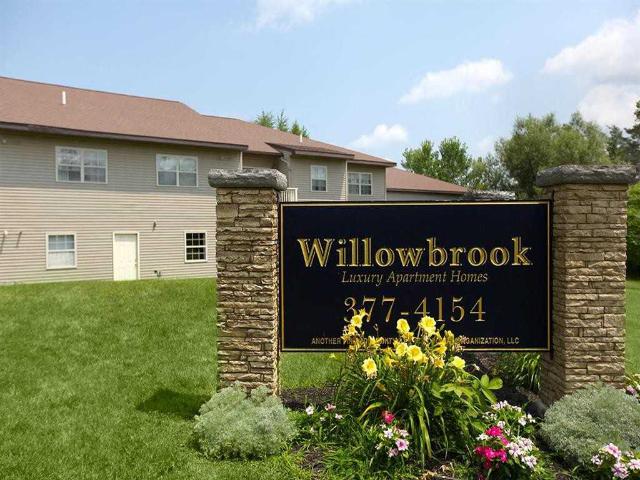 Willowbrook Terrace Apartments 2 Bedroom Apartment for Rent at 104 Connor Court, Niskayuna, NY 12309