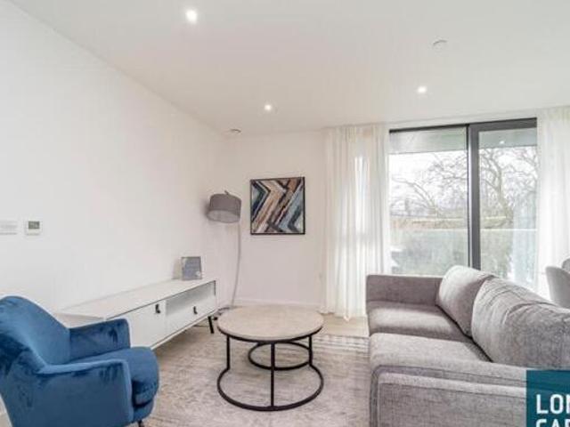 Willowbrook House, Coster Avenue, 2 Bedroom Apartment