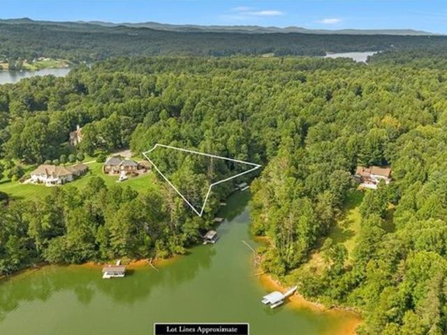 Willowbrook Ln, Wilkesboro, NC 28659