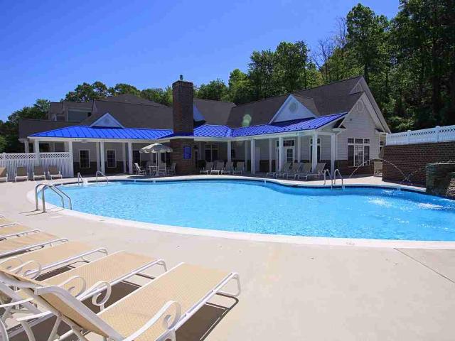 WillowBrook Phase I 3 Bedroom Apartment for Rent at 120 Clubhouse Dr, Lynchburg, VA 24502