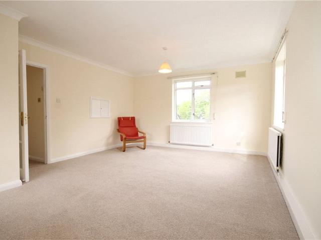 Willowmead Close, Ealing, W5 1PT