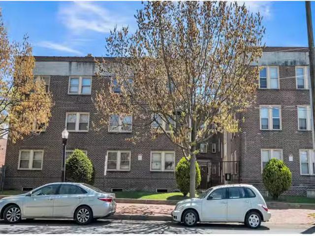 Wilmington DE, NJ Landlord Special Multi Family 32 Units!