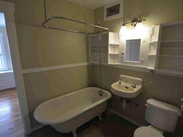 Wilmont 1 Bedroom Apartment for Rent at 1402 Earnest S Brazill St, Tacoma, WA 98405 Central