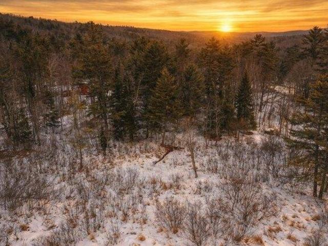 Wilmot NH 03287 104759625