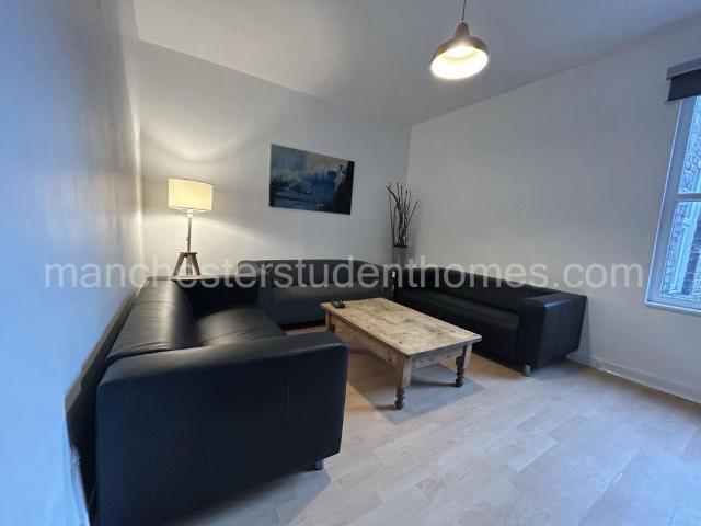 Wilmslow Road, Manchester, M20 4AN