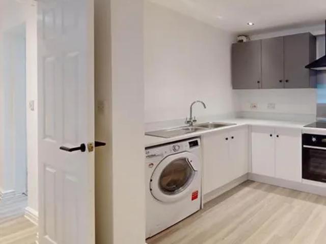 Wilmslow Road, Manchester, M20 4BT, United Kingdom | 5 bed apartment for rent #134706750 | Rentberry