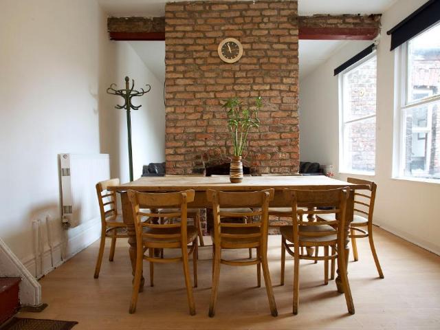 Wilmslow Road, Manchester M20 8 bed terraced house to rent £3,120 pcm £720 pw