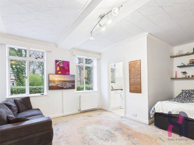 Wilmslow Road, Rusholme, Manchester, Manchester M14, 1 bed flat to rent, £900 pcm | PrimeLocation