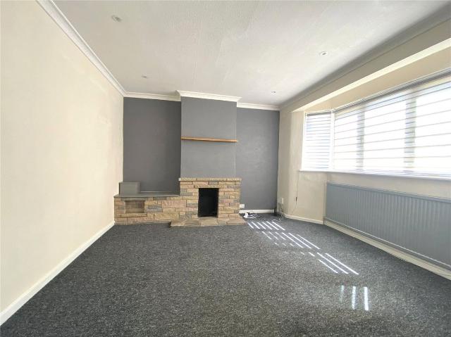 Wilsden Avenue, Luton LU1, 3 bed terraced house to rent, £1,650 pcm | PrimeLocation