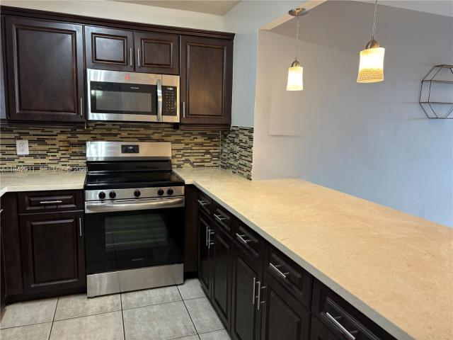 Wilshire Condominium, Miami, FL 33179 | MLS #A11942 | Compass