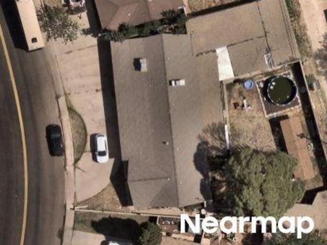 Wilshire Dr