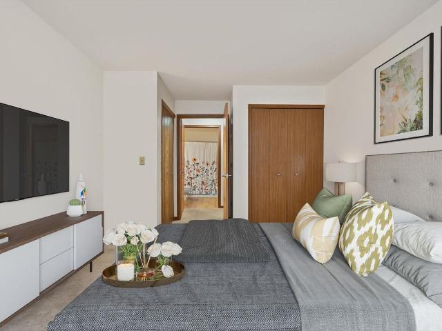 Wilshire Manor Associates, LLP 2 Bedroom Apartment for Rent at 7930 Harwood Ave, Wauwatosa, WI 53213