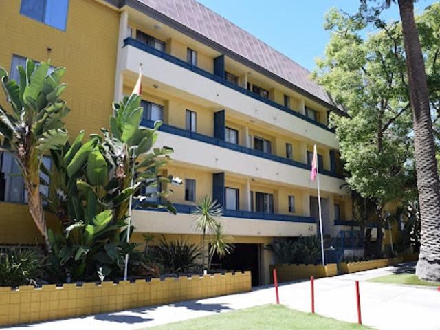 Wilshire Occidental Studio Apartment for Rent at 415 S Occidental Blvd, Los Angeles, CA 90057 Rampart Village