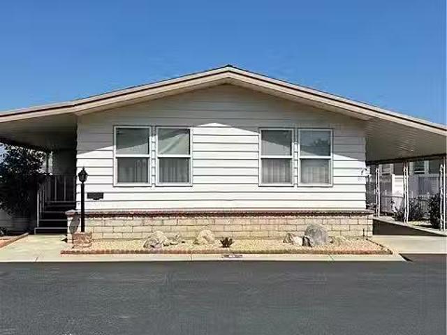 Wilson, Banning, CA 92220