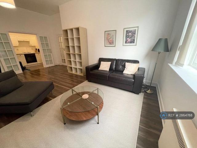 Wilson Street, Glasgow, G1 1 bed flat to rent £1,190 pcm £275 pw