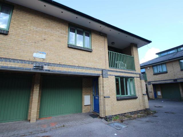 Wilson Place, Cave Street OX4, 3 bed property to rent, £2,400 pcm | PrimeLocation