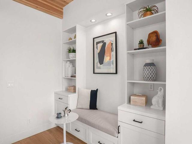 WILSON TOWNHOMES WILS01 3 Bedroom Apartment for Rent at Nw Wilson St, Portland, OR 97209 Northwest District
