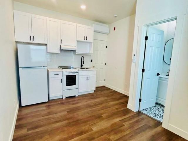 Wilsonian Studio Apartment for Rent at 1545 2nd Ave, San Diego, CA 92101 Cortez