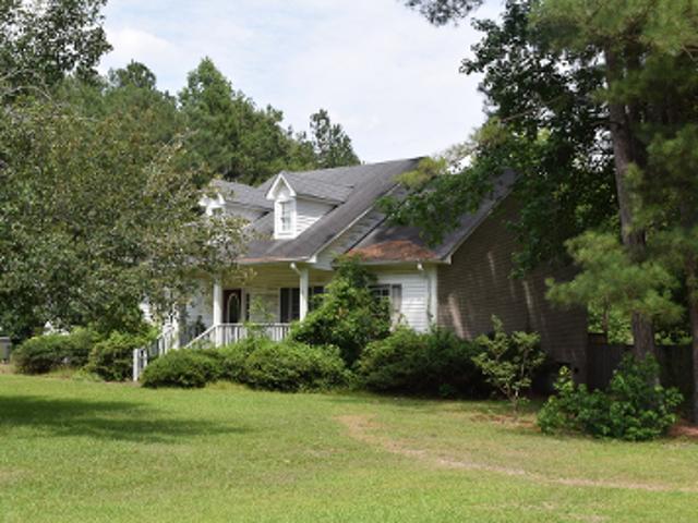 Wisteria Dr